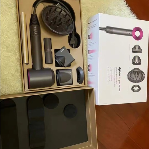 Dyson | Accessories | Dyson Supersonic Hair Dryer In Pink And Gray ...